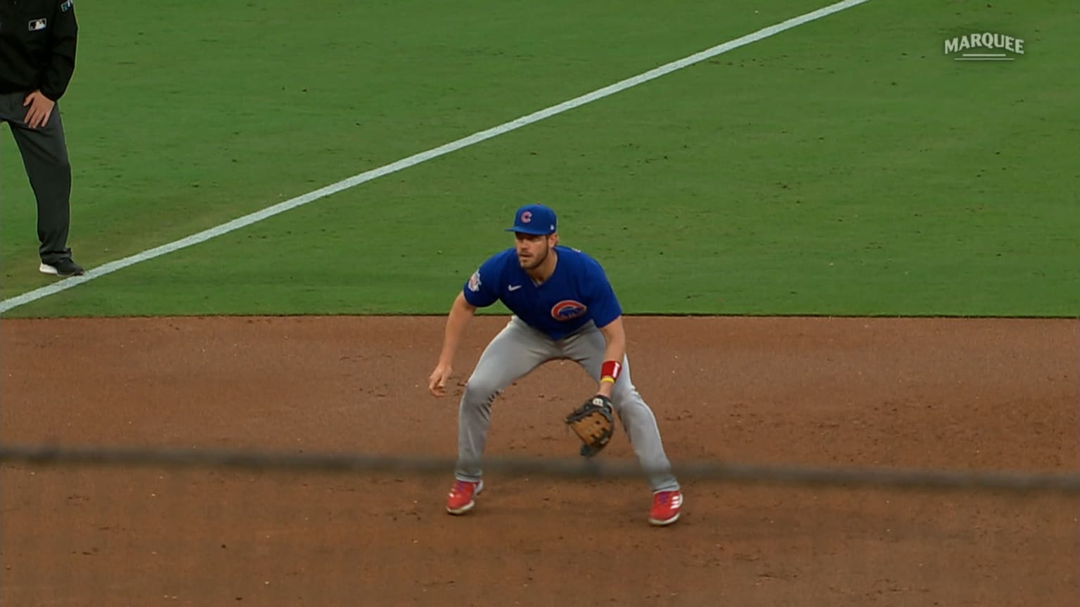 Patrick Wisdom makes a great grab to start a DP | 05/09/2022 ...