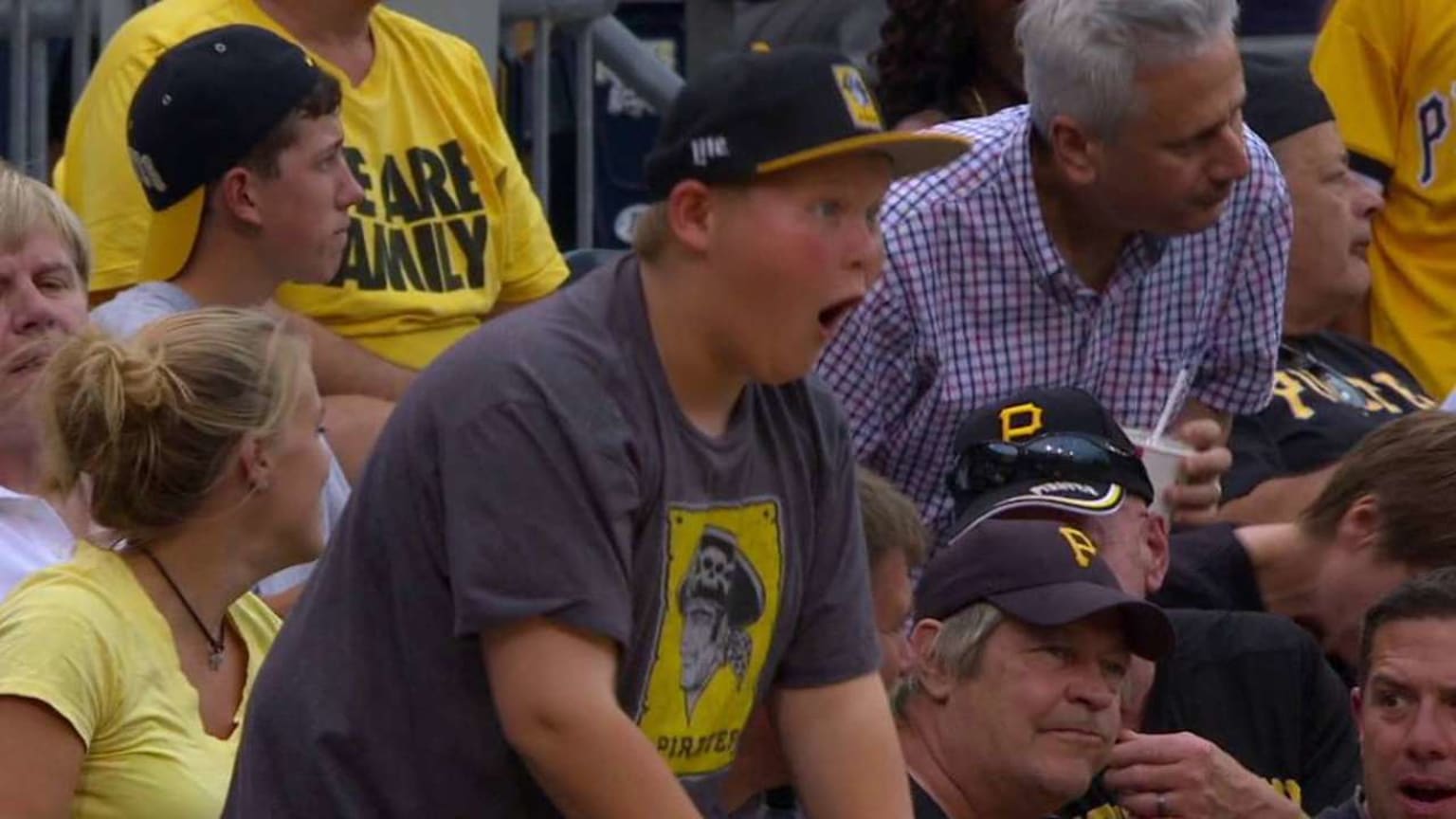 SF@PIT: Young Pirates fan astounded by Jaso's homer | 06/22/2016 ...