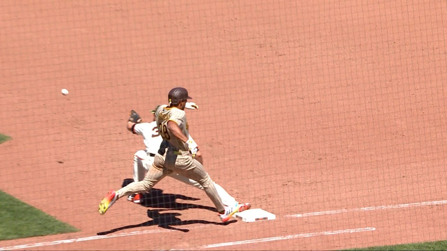 Brandon Crawford's out is confirmed on replay | 05/21/2022 | San ...