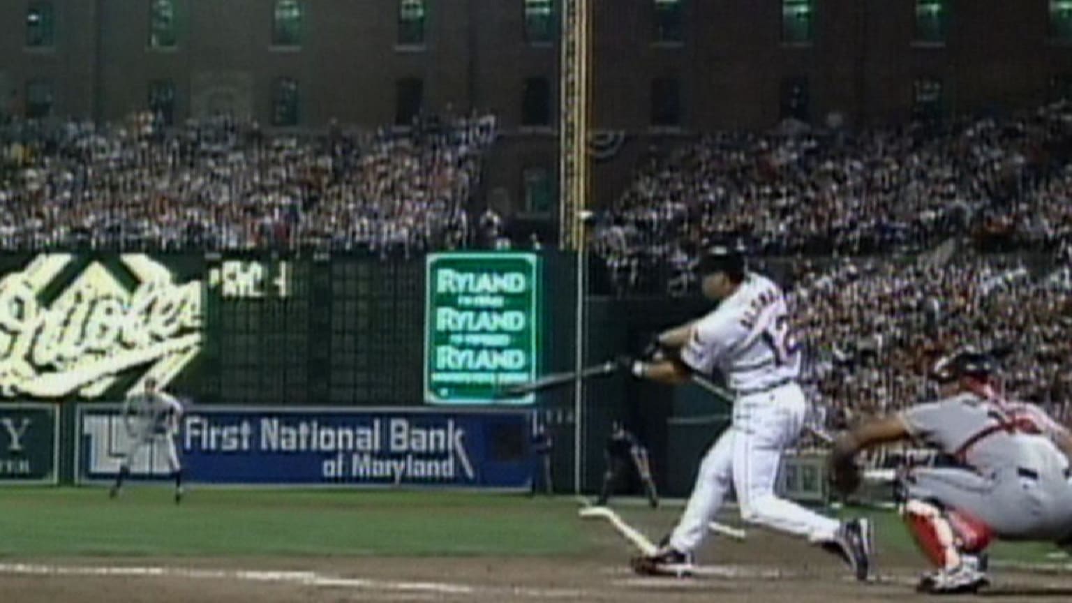 Alomar's two-run home run | 08/10/1997 | Los Reds de Cincinnati