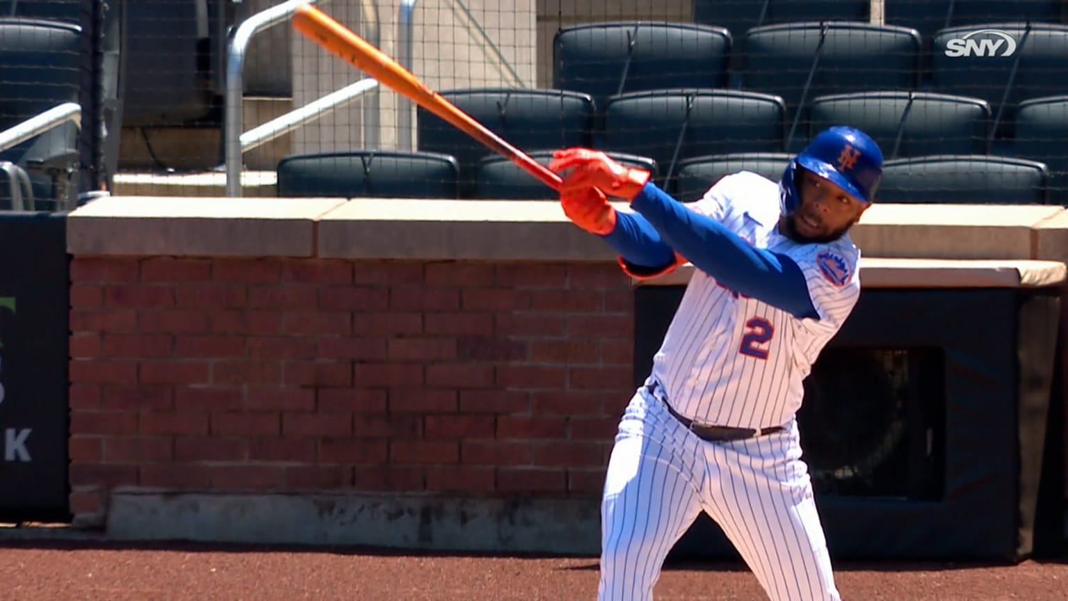 Dominic Smith comes through with RBI single to left | 05/12/2021 | MLB.com