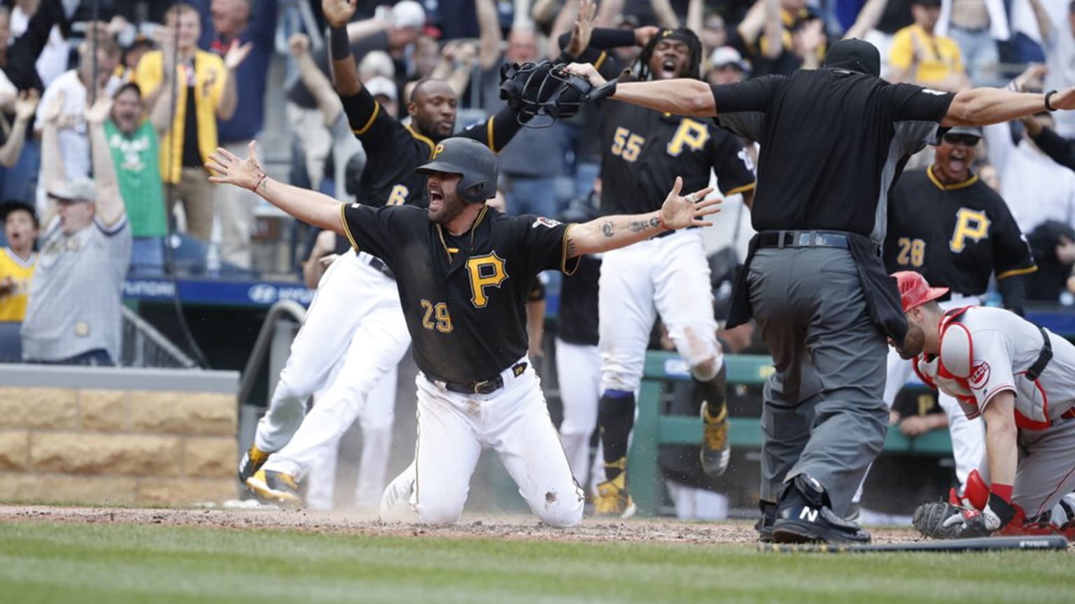 Reds, Pirates - 04/06/2019 | Game Video Highlights | MLB Film Room ...