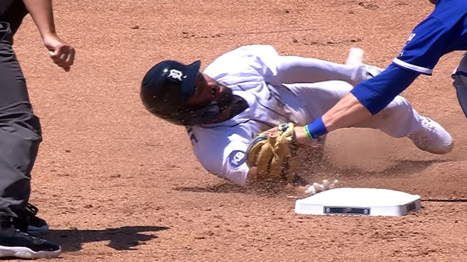 Riley Greene caught stealing after challenge | 07/03/2022 | Kansas City ...