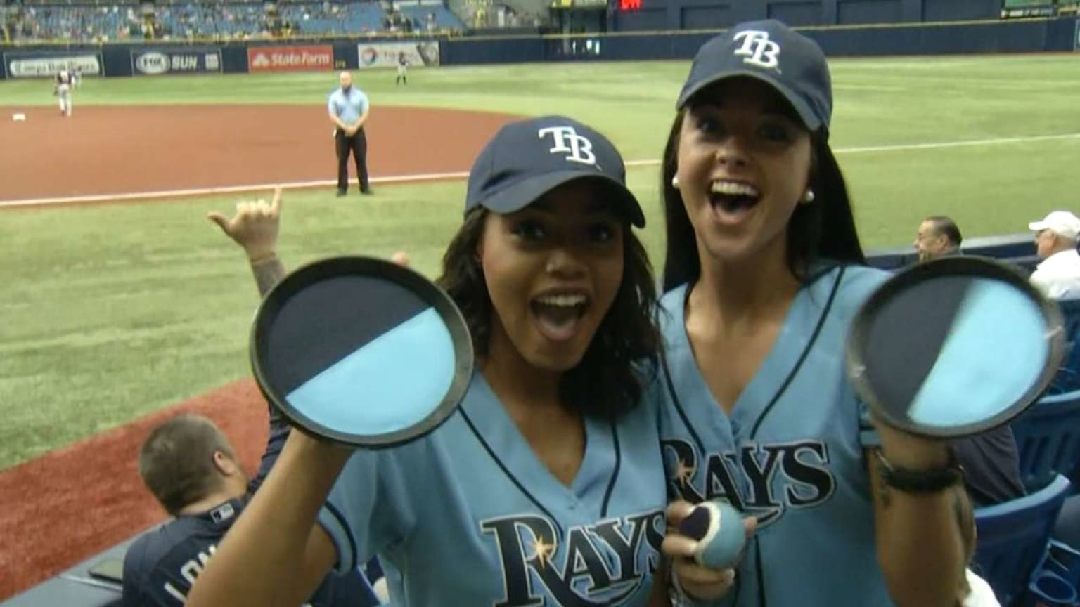 In-Game Host Welcome May 26, 2016 | 05/26/2016 | Atlanta Braves