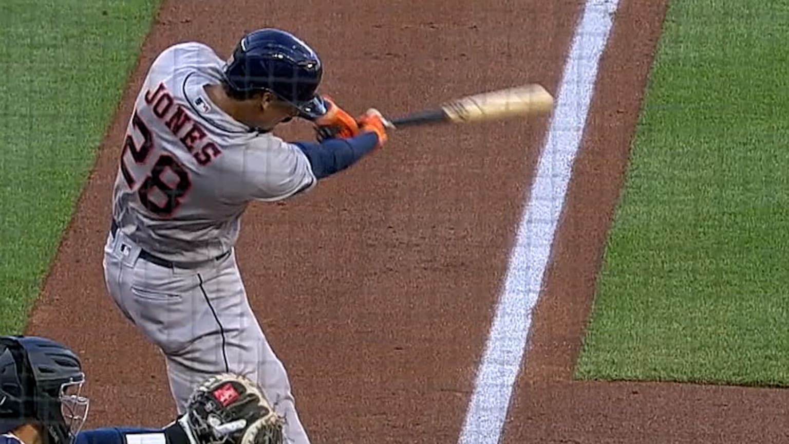 Taylor Jones rips an RBI single to center in the 4th | 04/17/2021 ...