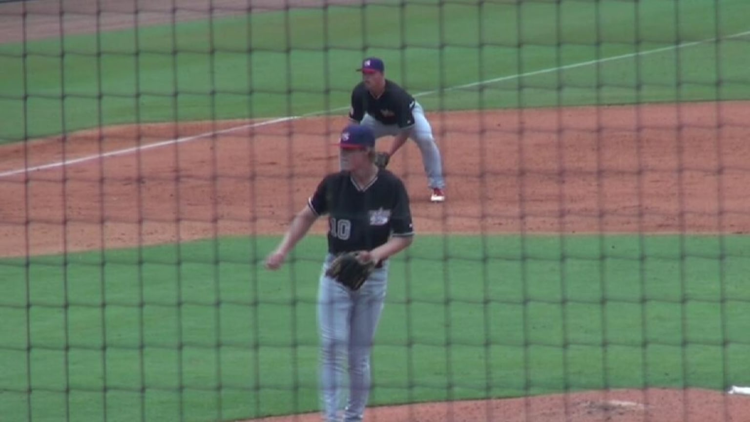 Callis on Minnesota high school pitcher Sam Carlson | 06/06/2017 | MLB.com