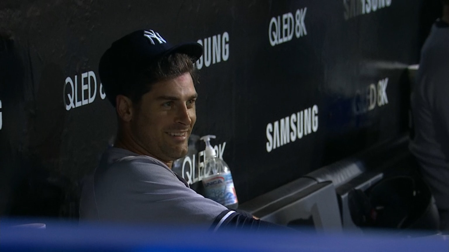 Tyler Lyons, Yankees cause game delay in 8th inning | 09/22/2020 ...