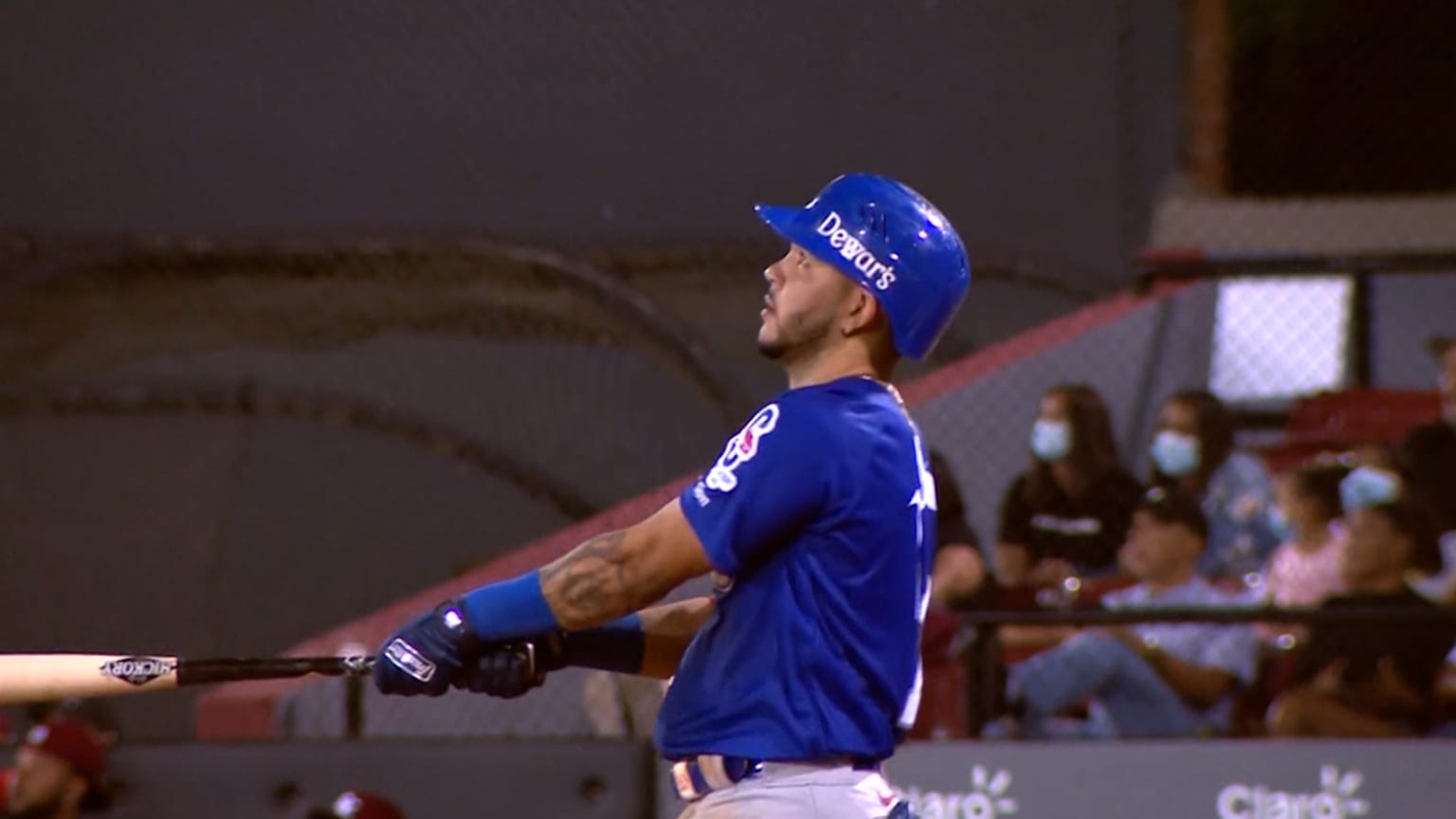 Anderson Tejada sacude un batazo de vuelta entera | 19/11/2021 | Los ...