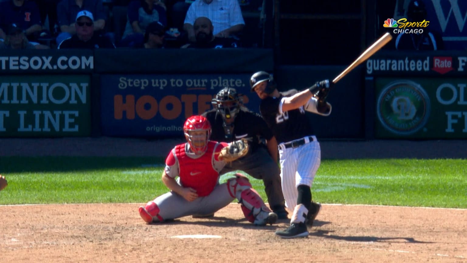 Danny Mendick drives in a run on a single | 07/01/2021 | Chicago White Sox