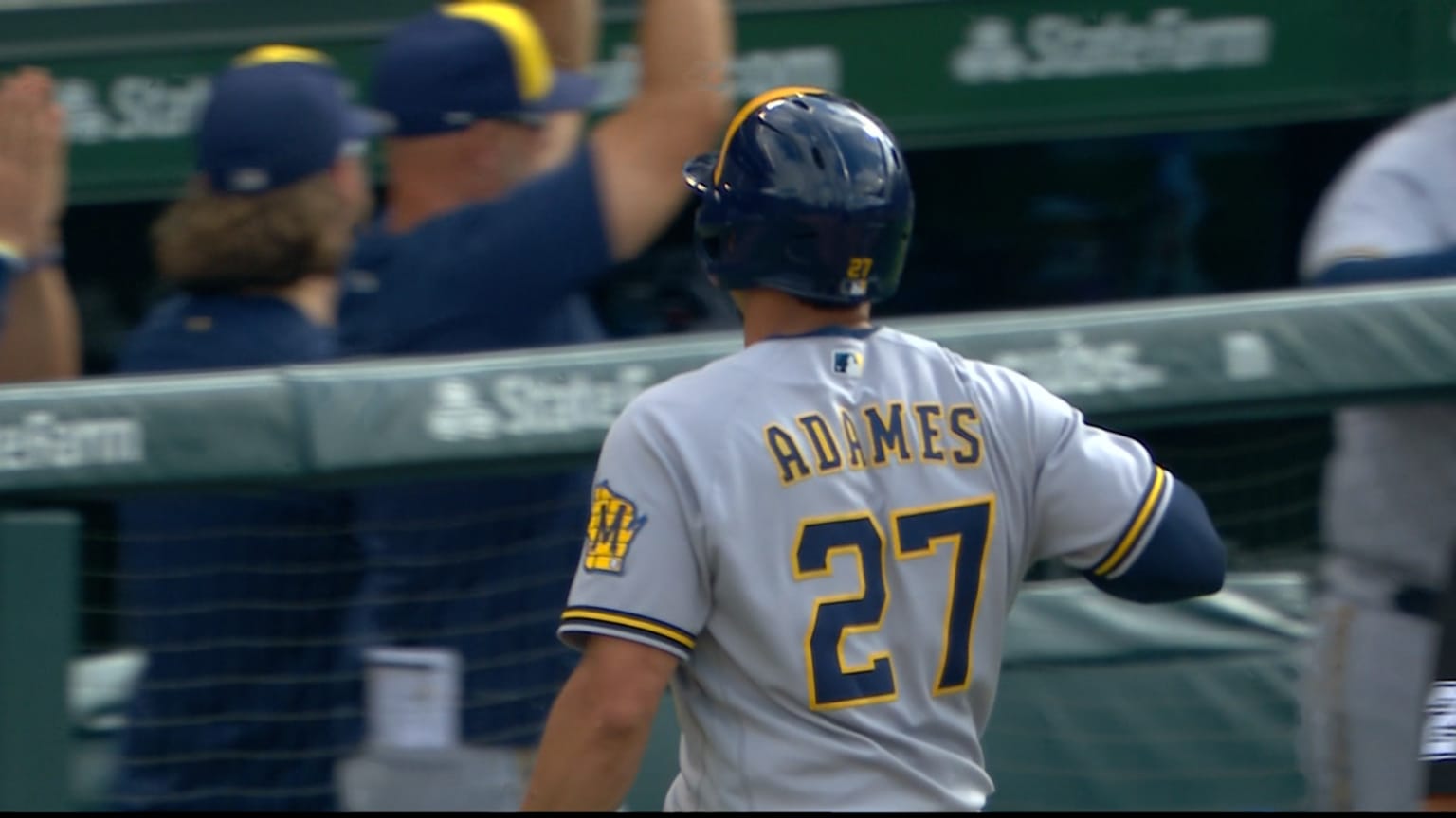 Adames gives the Brewers a lead with a sacrifice fly | 08/21/2022 ...