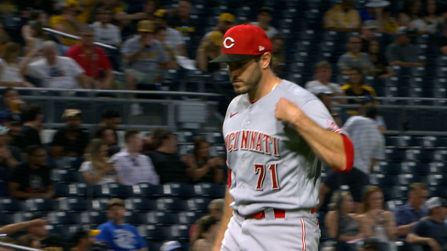 Connor Overton secures his first career win | 05/12/2022 | Cincinnati Reds