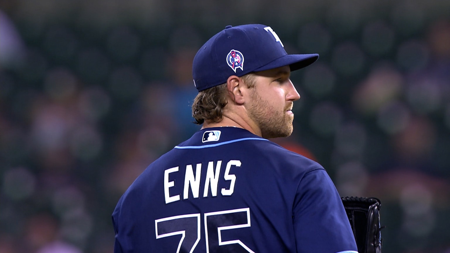 Enns strikes out six over 4 hitless frames in relief | 09/11/2021 | MLB.com