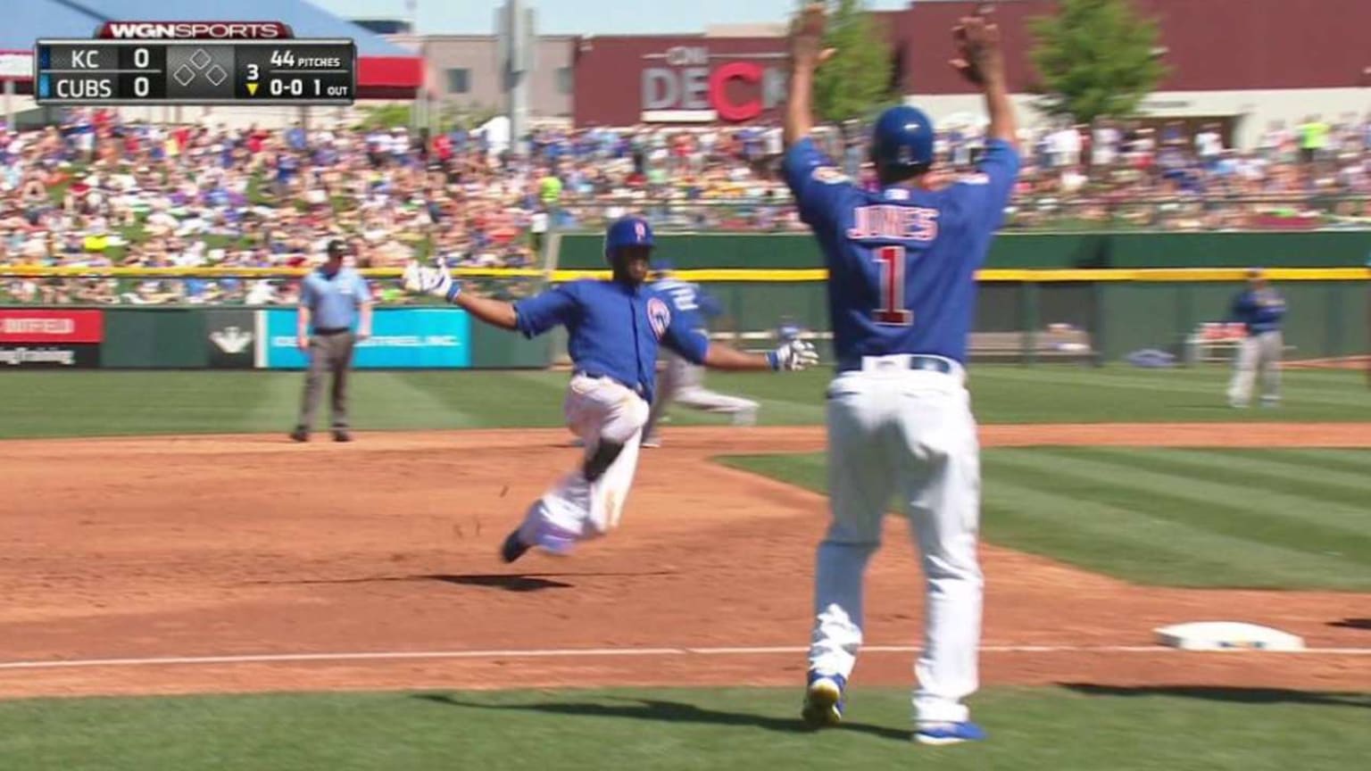 Fowler's triple | 03/20/2016 | MLB.com