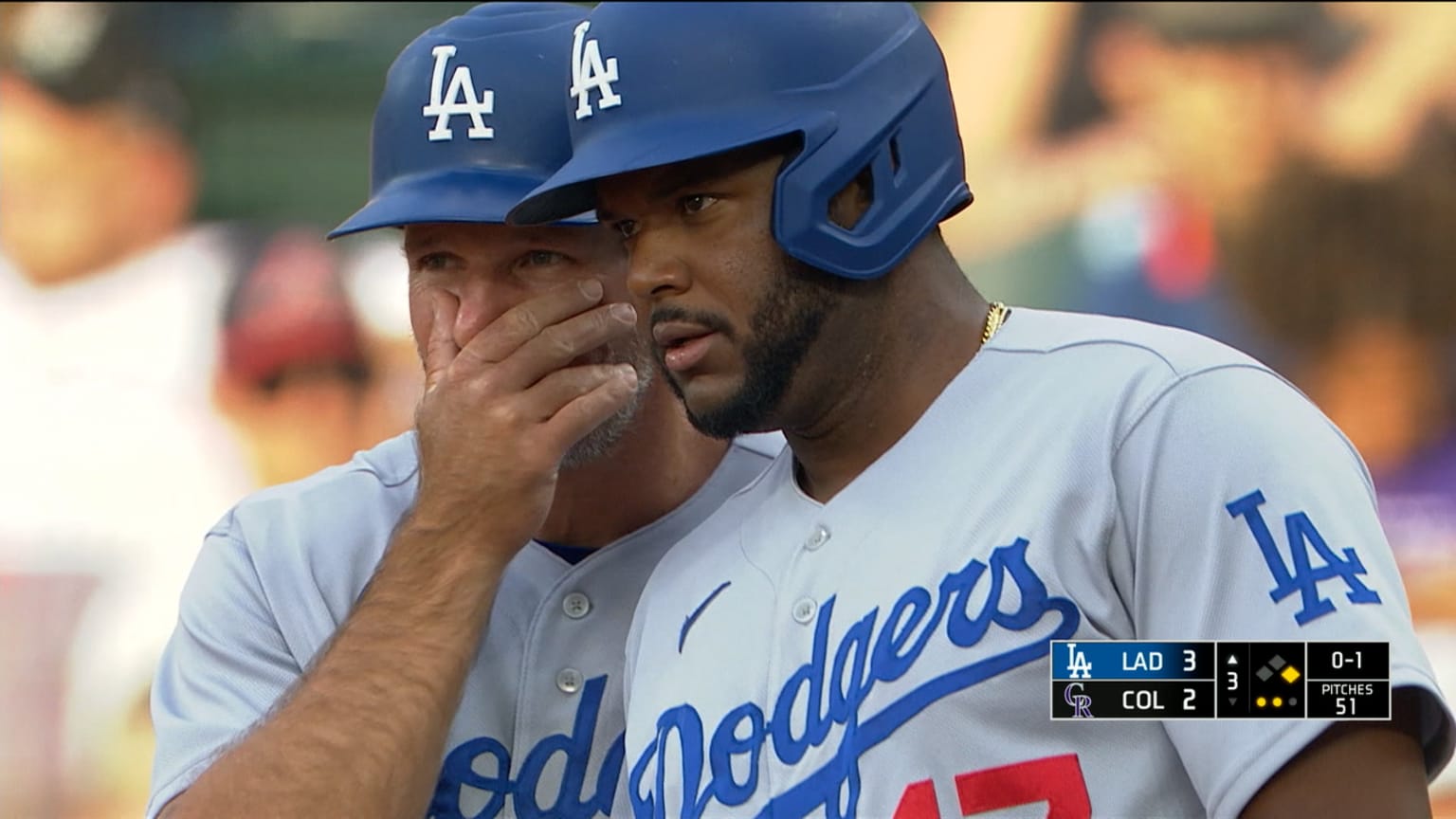 Hanser Alberto makes it 3-2 with an RBI single | 07/30/2022 | Los ...