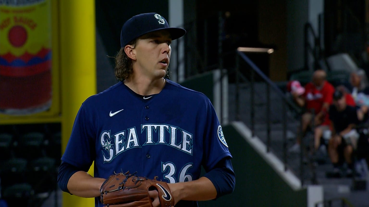 Logan Gilbert strikes out four in solid outing | 07/16/2022 | Seattle ...