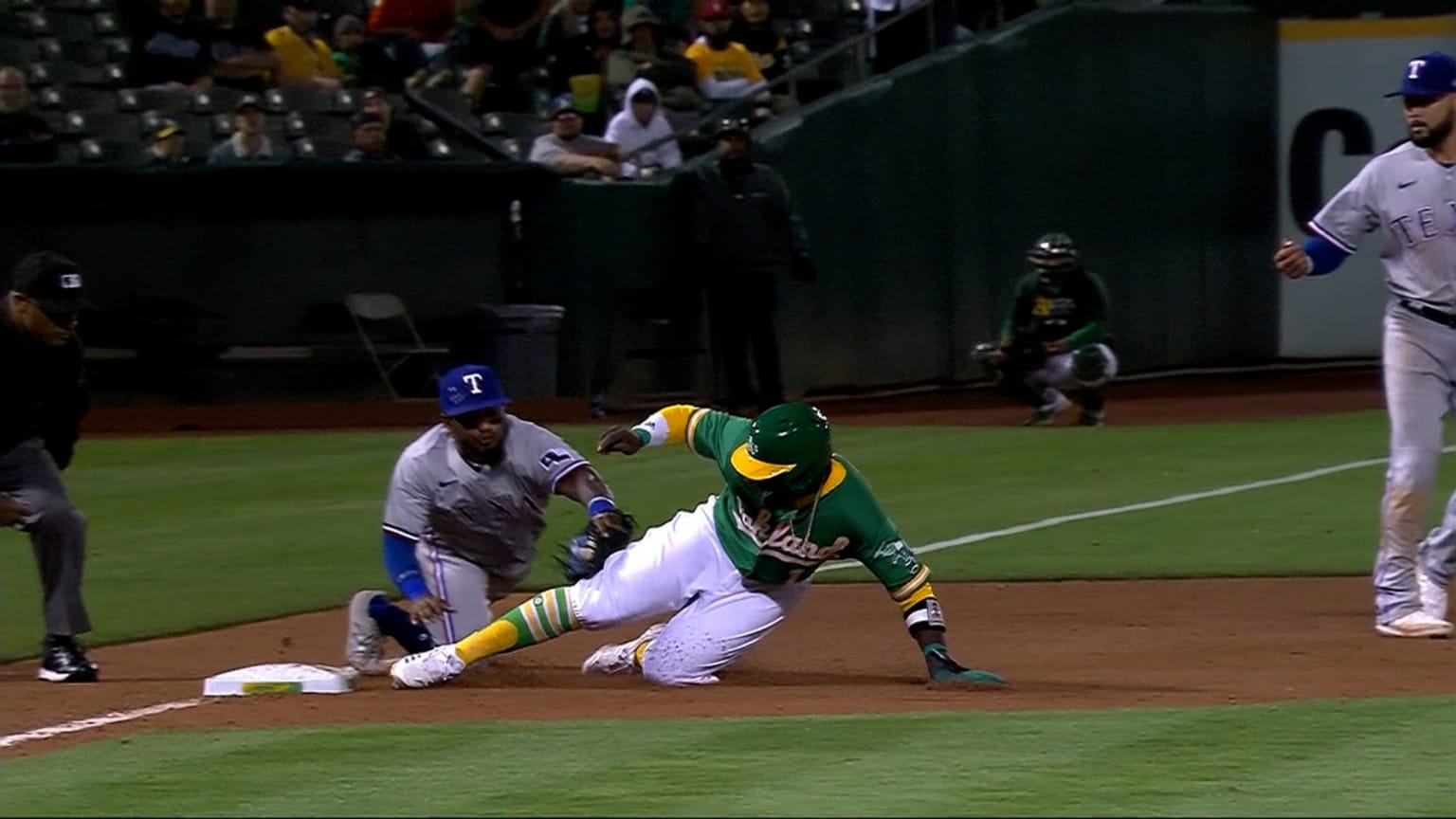 DJ Peters throws out Josh Harrison trying to advance | 08/07/2021 ...