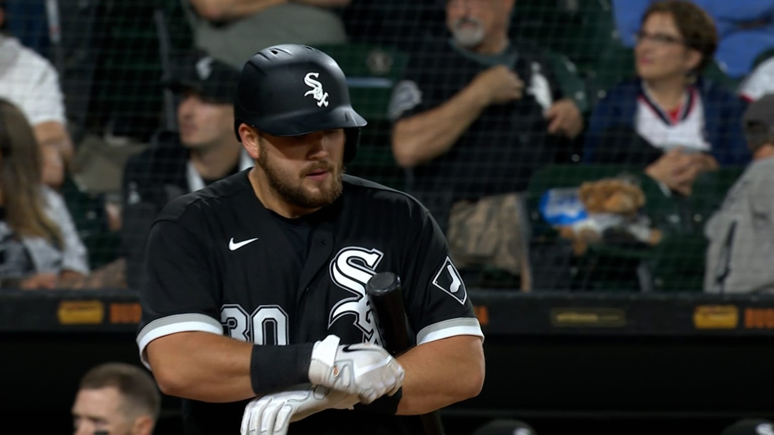 Jake Burger earns an RBI walk in the 8th inning | 05/26/2022 | Chicago ...
