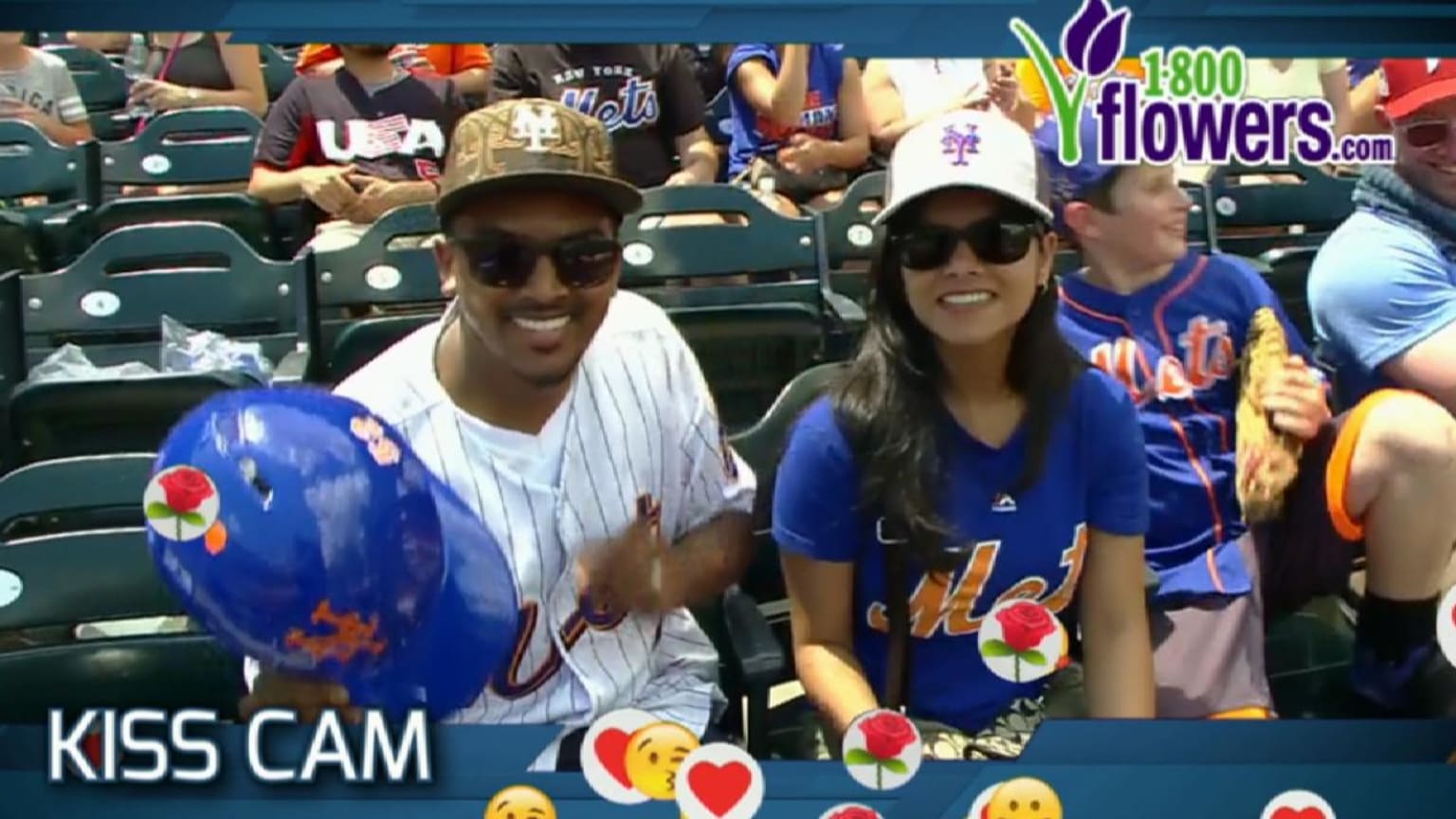 Mets fans pucker up for Kiss Cam | 02/07/2017 | Los Bravos de Atlanta