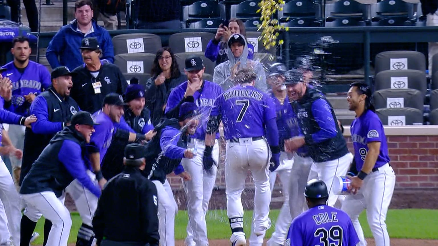 Brendan Rodgers' walk-off homer | 06/01/2022 | Colorado Rockies