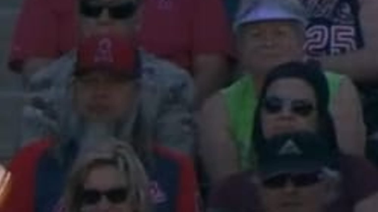 Connor Justues ties game in 9th with an RBI single | 03/07/2020 | Los ...