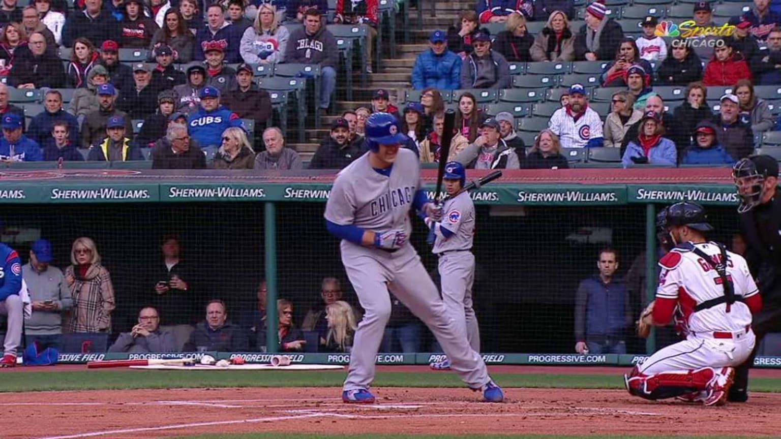 CHC@CLE: Rizzo hit on the foot in the 1st | 04/25/2018 | Chicago Cubs