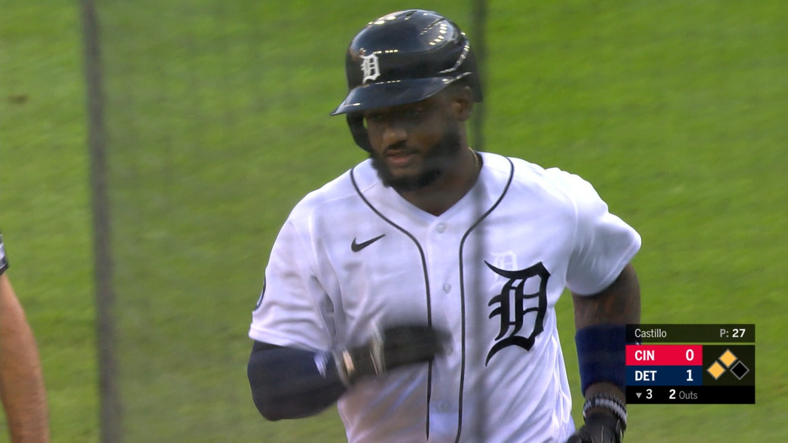 Niko Goodrum's sac fly | 07/31/2020 | MLB.com