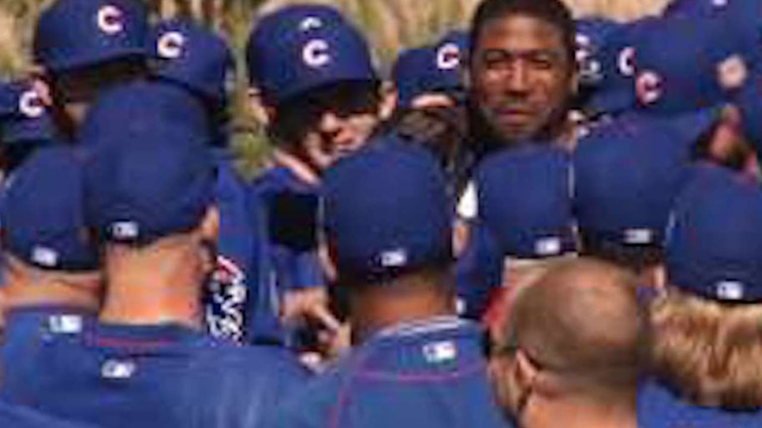 Fowler signs with Cubs | 02/25/2016 | MLB.com