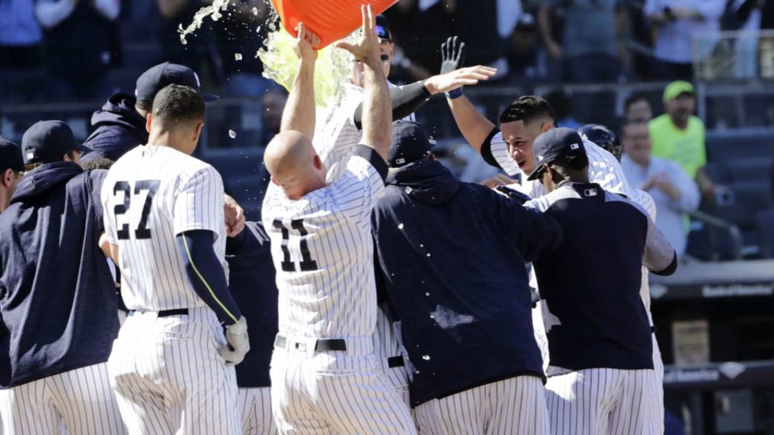 Yankees walk off in the 9th | 04/26/2018 | MLB.com
