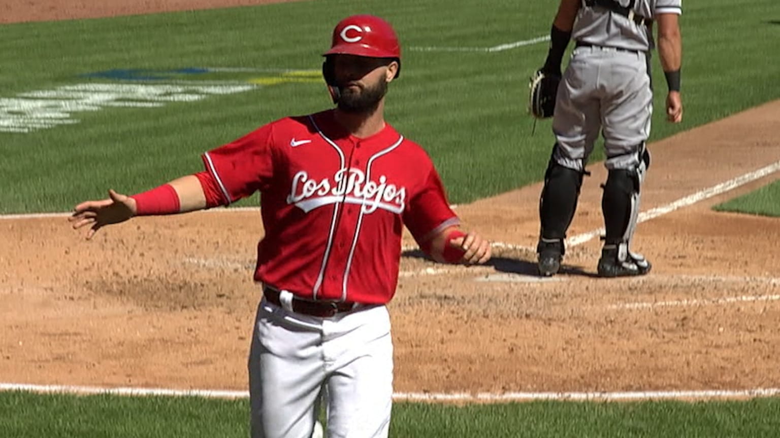 Tucker Barnhart plates Jesse Winker on a groundout | 09/20/2020 | MLB.com