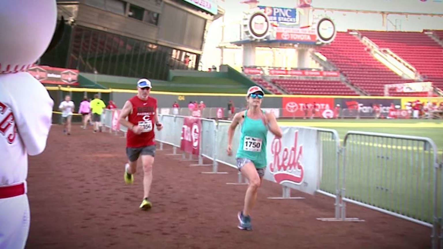 2018 Redlegs Run | 06/05/2018 | MLB.com