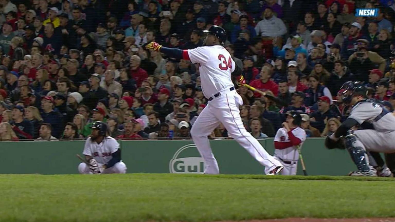 Big Papi's solo home run | 04/30/2016 | Boston Red Sox