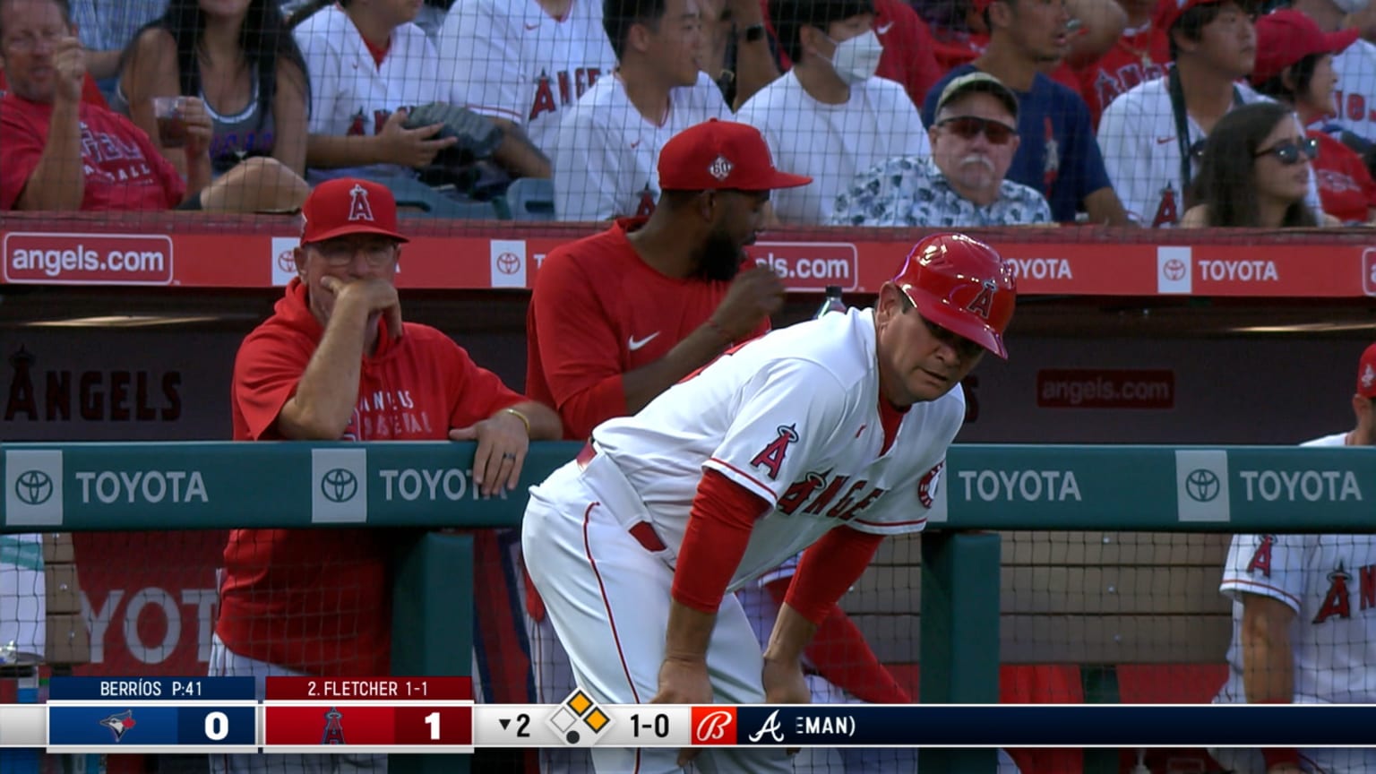 Brian Butterfield exits the game in the 2nd | 08/12/2021 | Los Angeles ...
