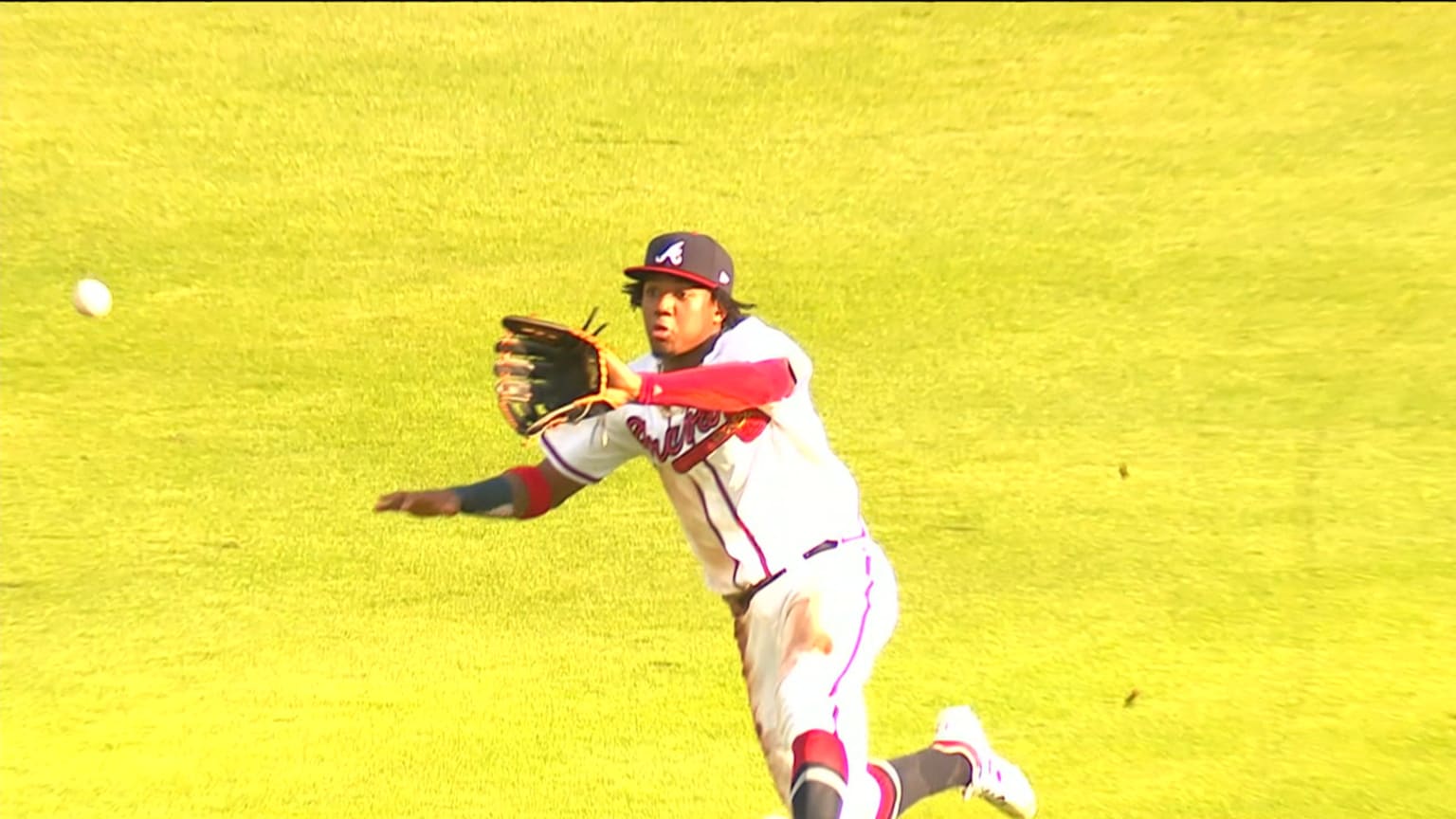 STL@ATL Gm1: Acuna makes a great sliding grab in 2nd | 10/03/2019 ...