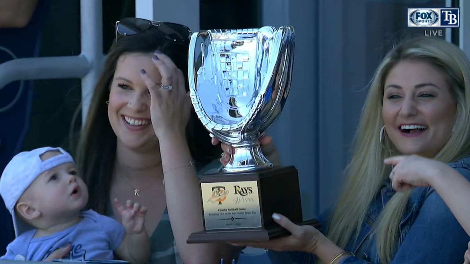 Rays' wives win charity softball game | 03/04/2020 | St. Louis Cardinals