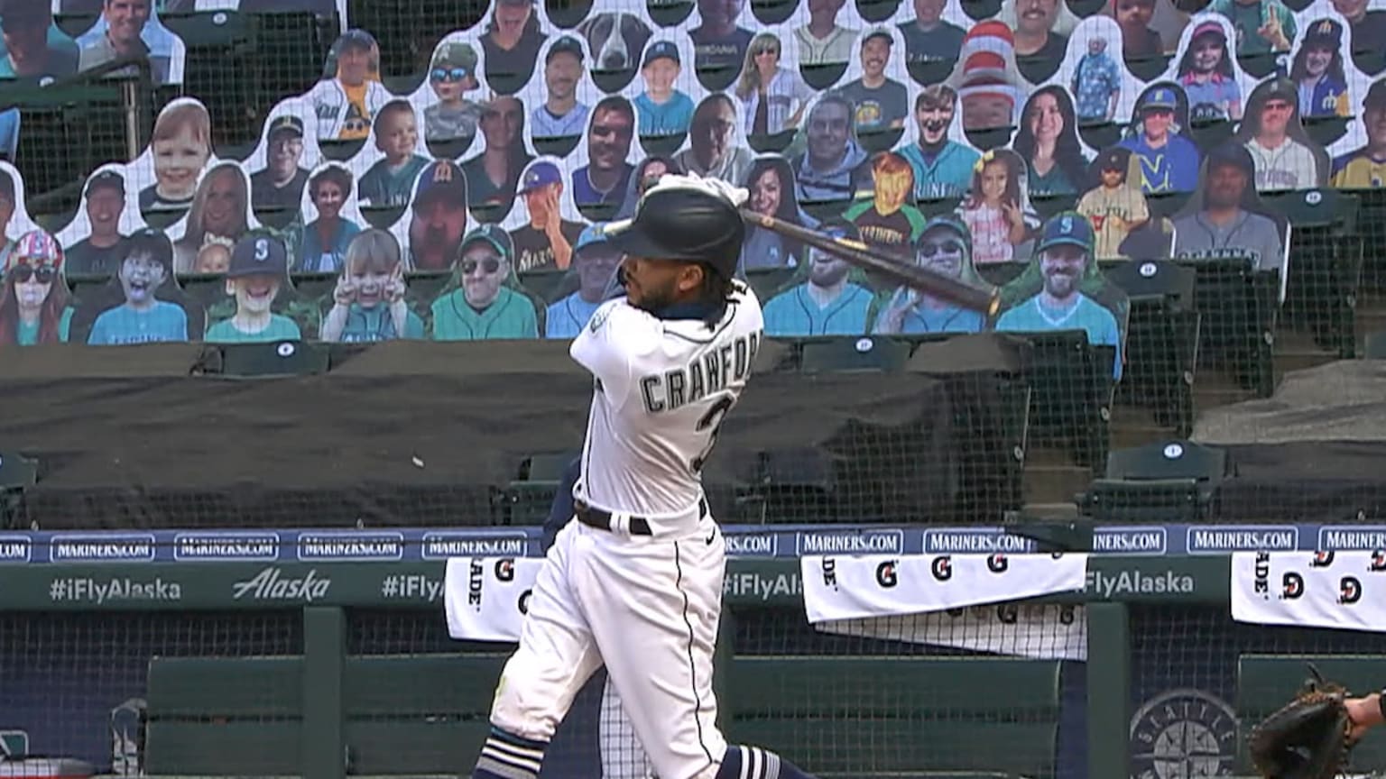J.P. Crawford hits a single to center field | 08/08/2020 | Seattle Mariners