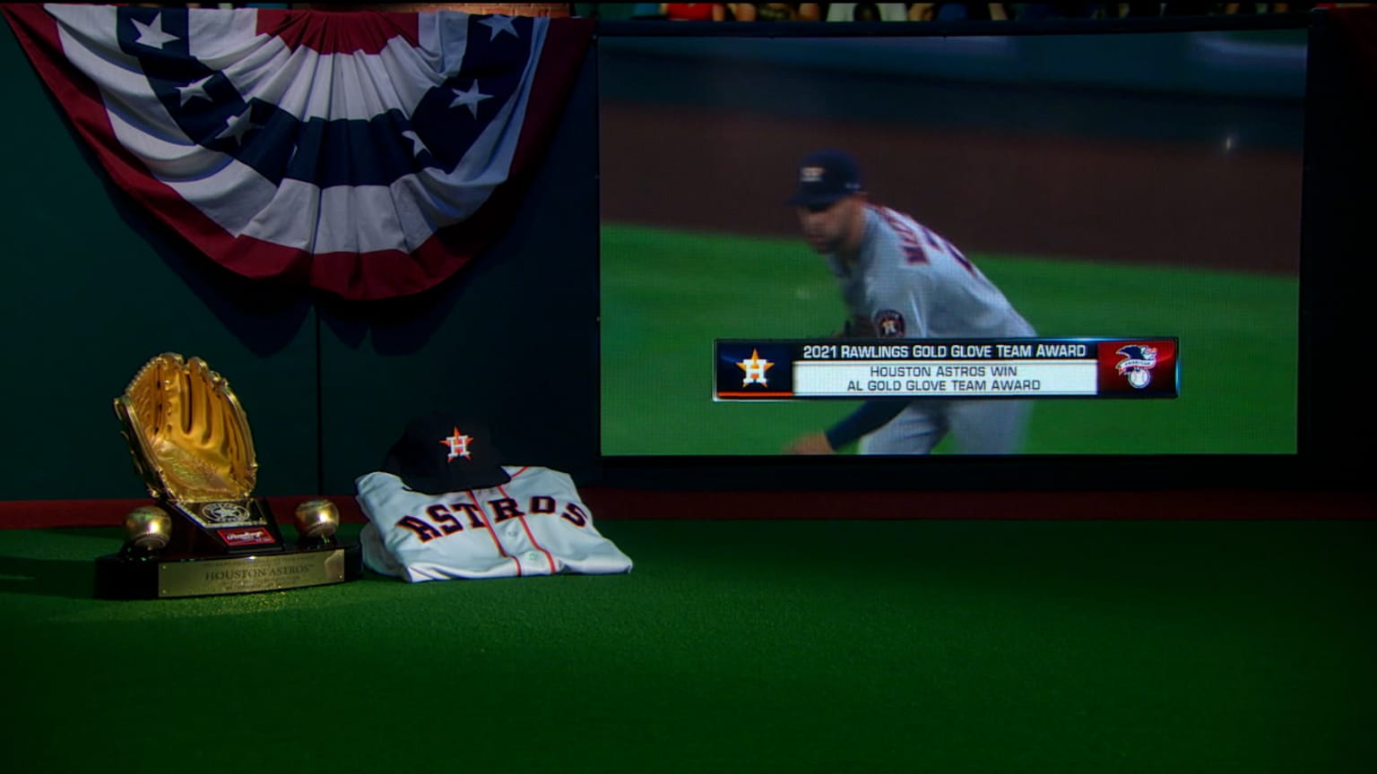Houston Astros win the AL Gold Glove Team Award | 11/13/2021 | Houston ...