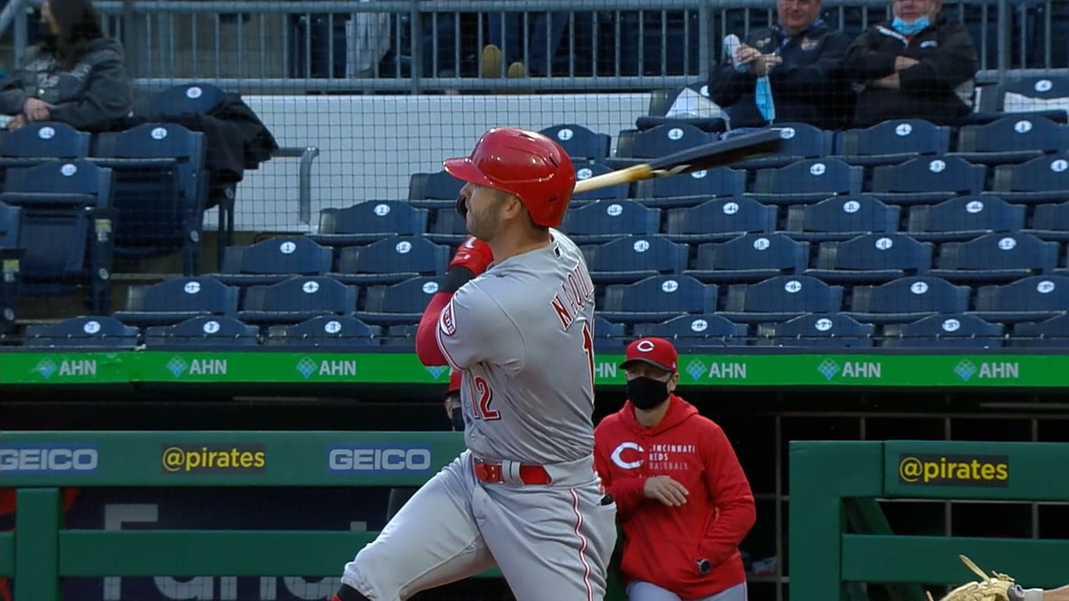 Tyler Naquin's RBI double | 05/10/2021 | Cincinnati Reds