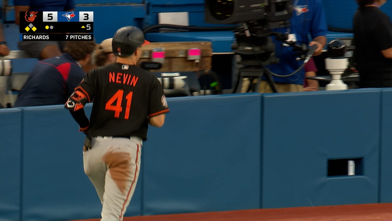 Tyler Nevin's sacrifice fly | 06/14/2022 | Baltimore Orioles