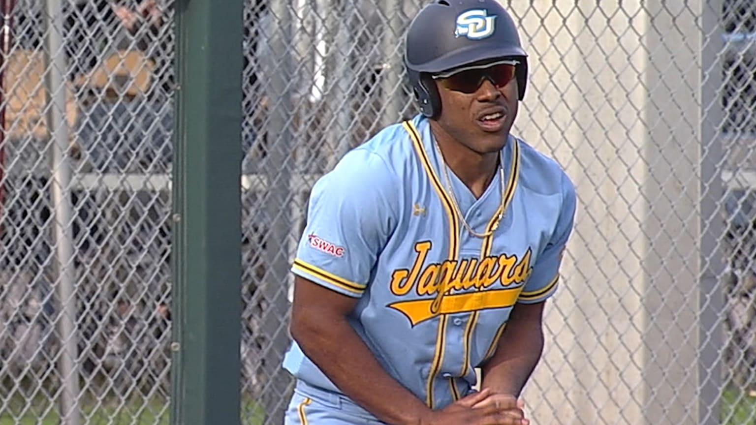 Brendon Davis goes 3-for-4 with 4 RBIs | Texas Rangers