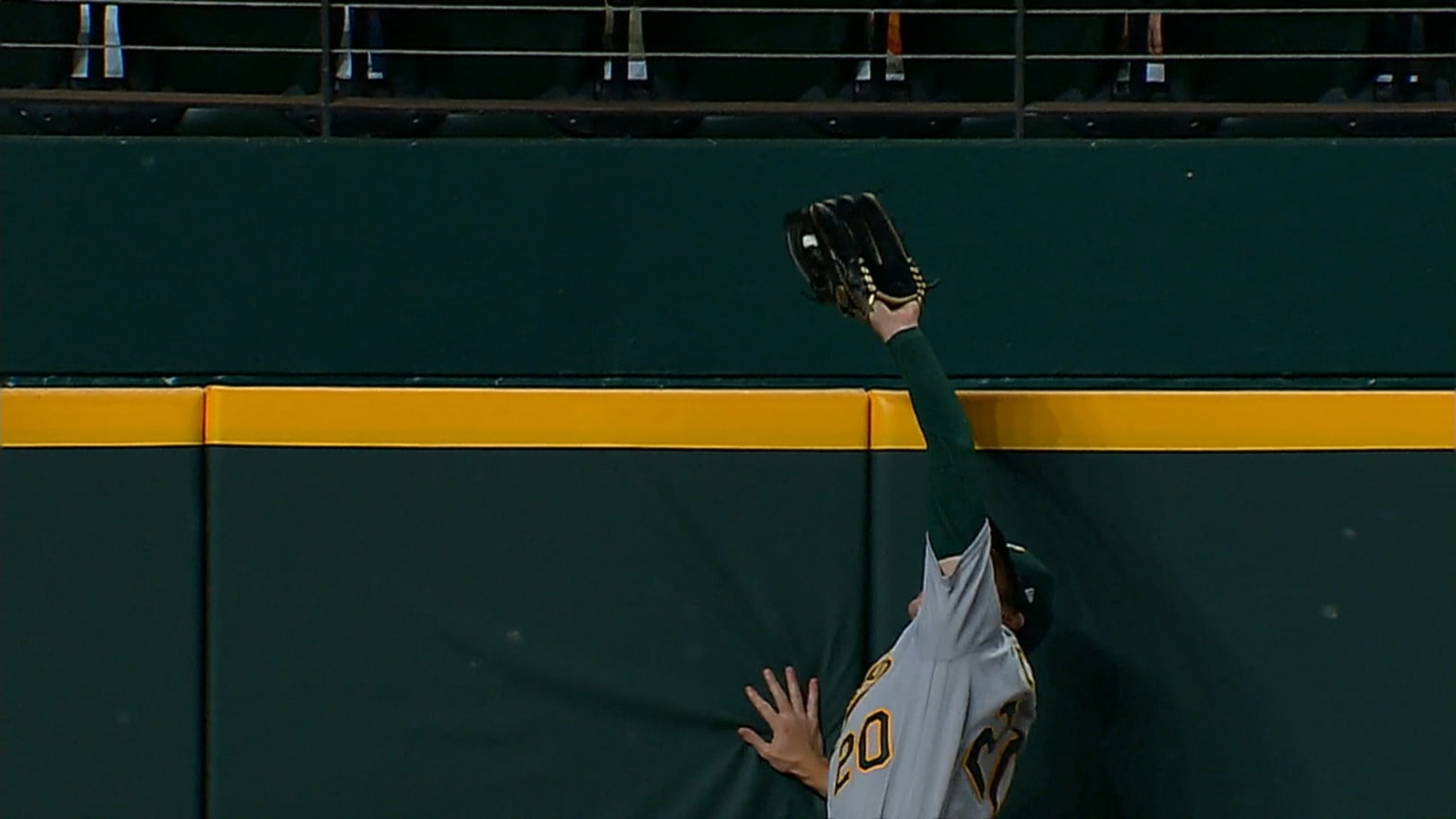 Mark Canha makes a leaping catch in left field | 09/12/2020 | Athletics