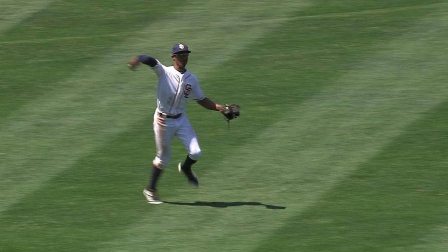 COL@SD: Upton Jr. starts a double play in the 7th | 05/04/2016 | San ...