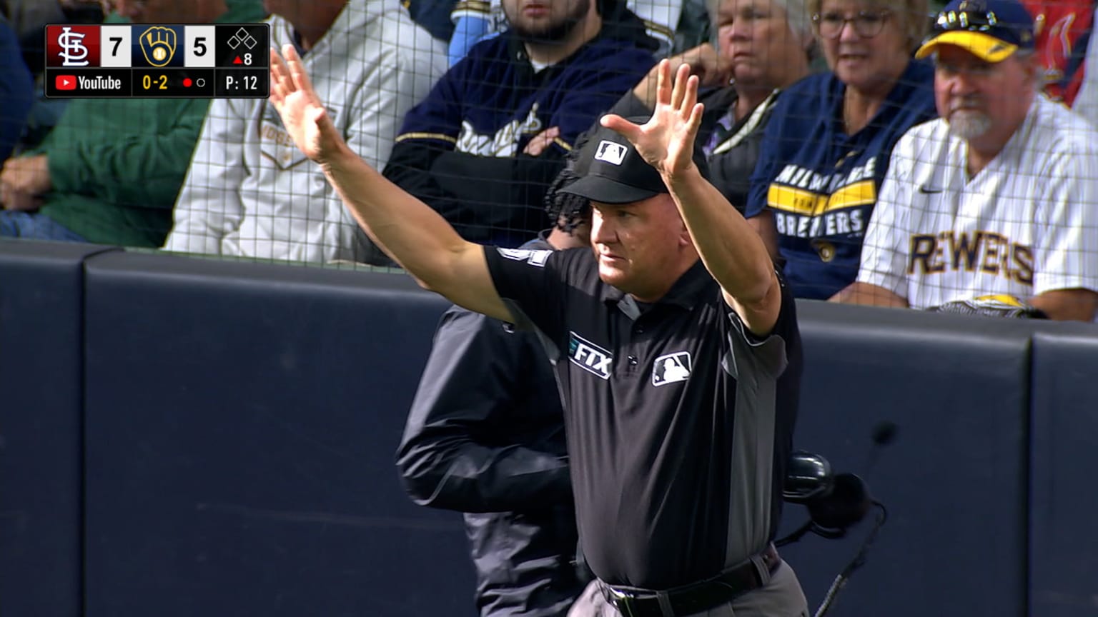 Edmundo Sosa hits foul ball, call stands in 8th | 09/23/2021 ...
