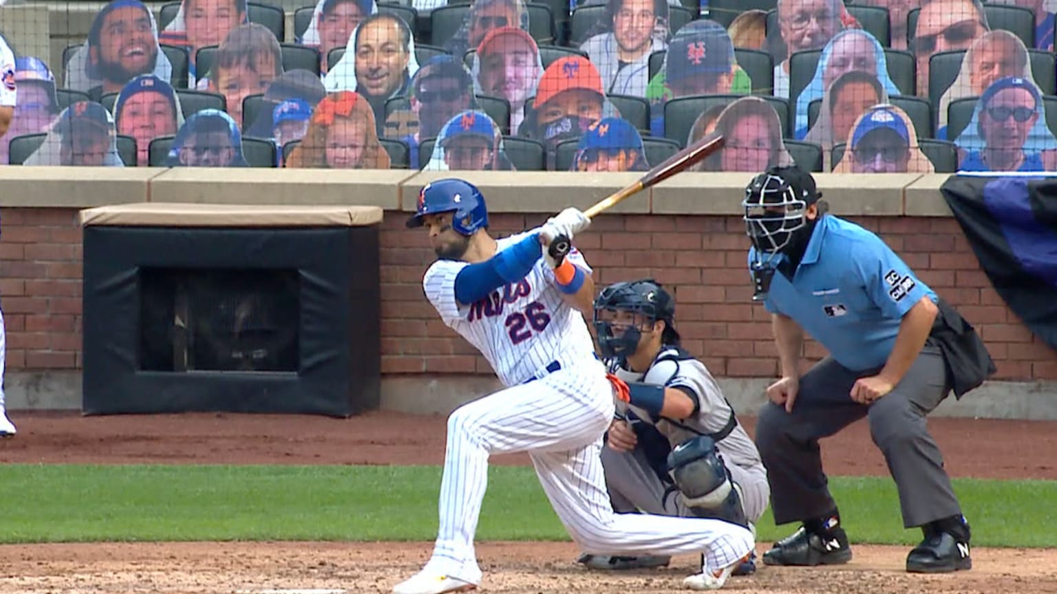 Robinson Chirinos gets his first hit as a Met | 09/03/2020 | San Diego ...