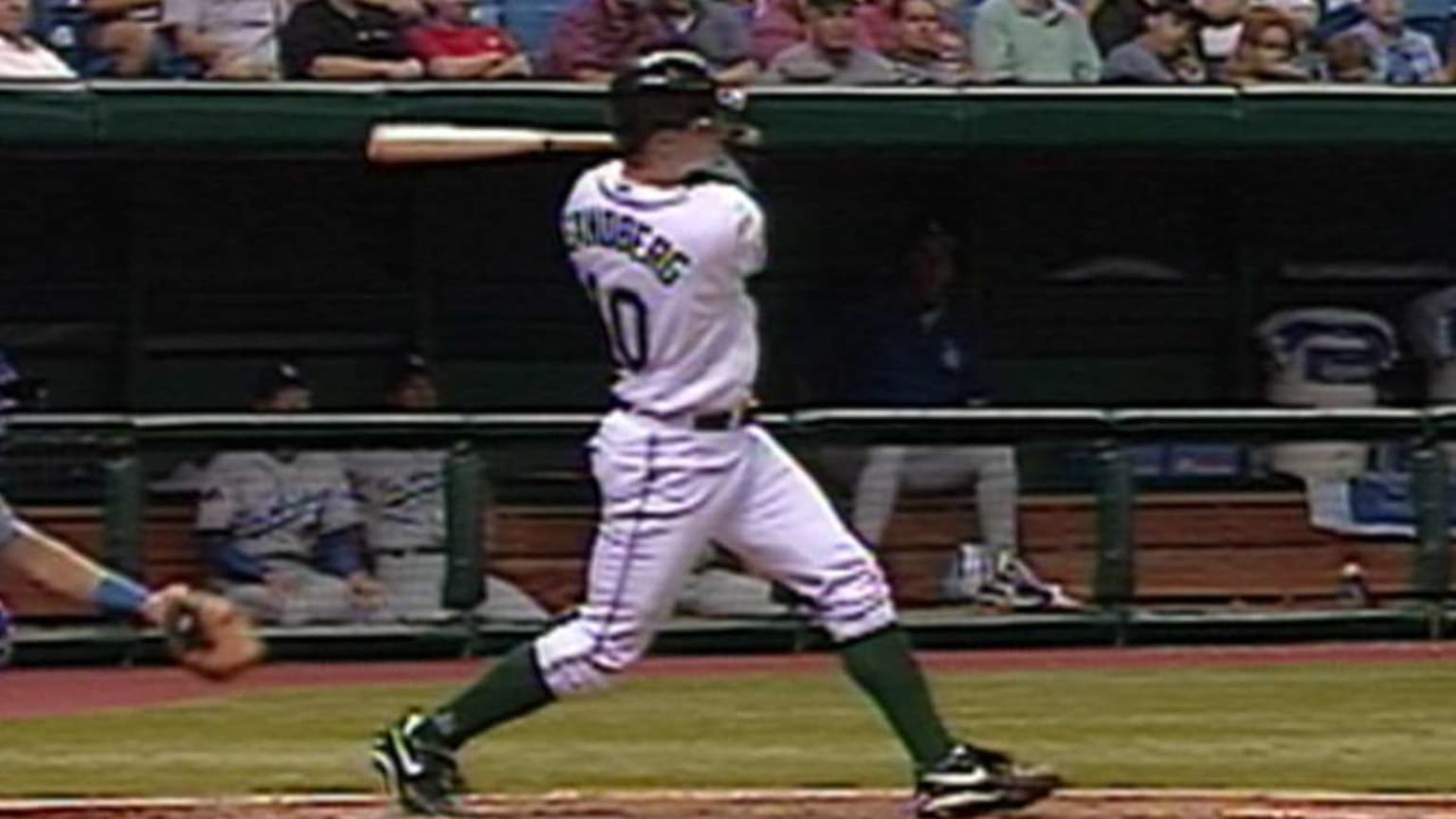 LAD@TB: Sandberg hits two homers in 5th | 06/11/2002 | Seattle Mariners