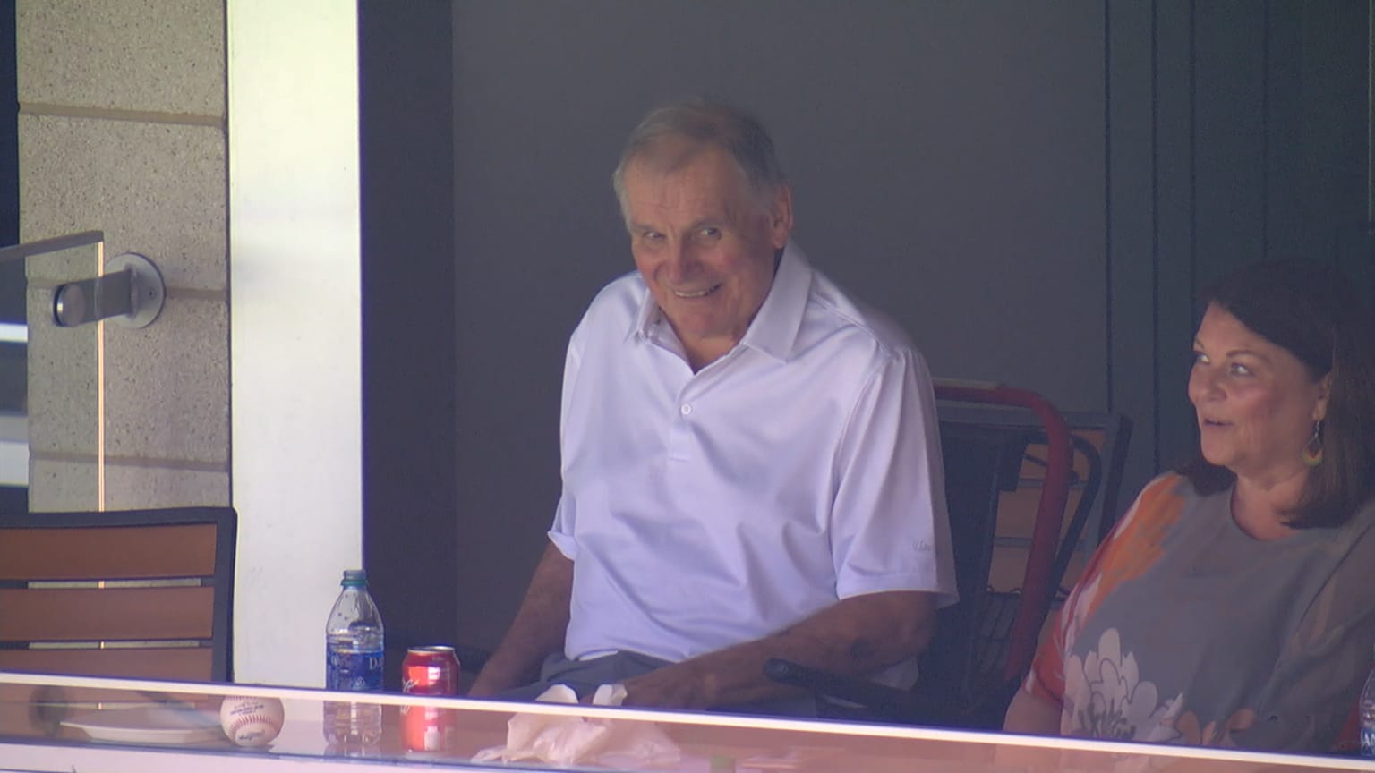 TOR@ATL: Bobby Cox returns for 1st time since stroke | 09/02/2019 ...