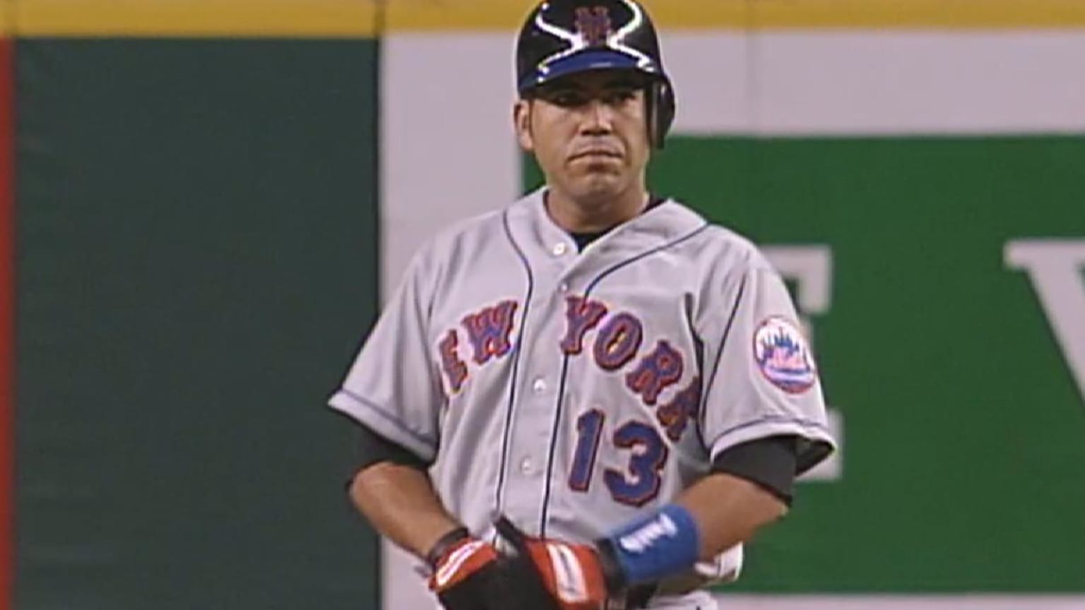 Edgardo Alfonzo sets Mets record with six hits | 08/30/1999 | MLB.com