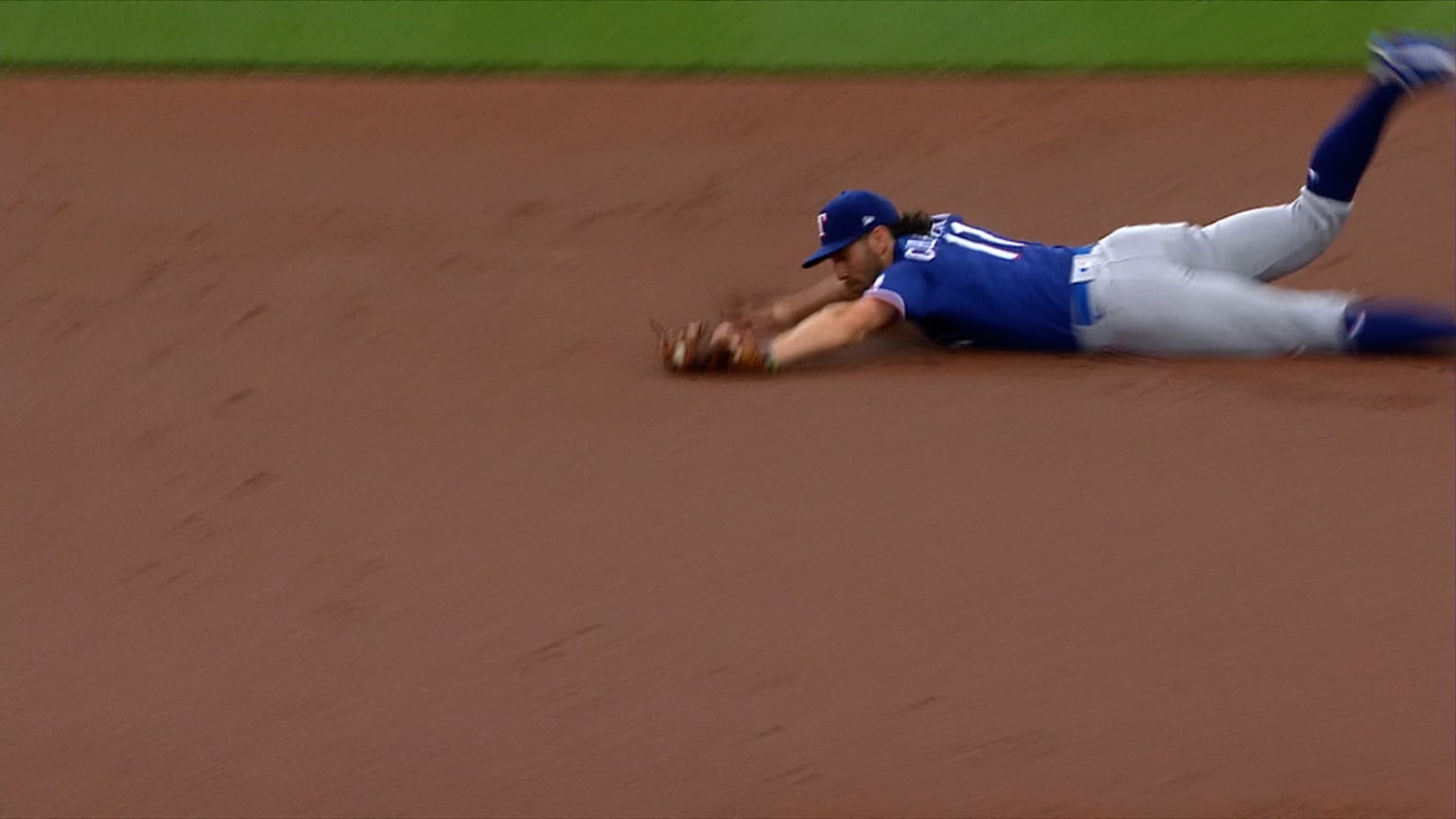 Culberson makes a diving stop to nab Mancini | 07/06/2022 | MLB.com
