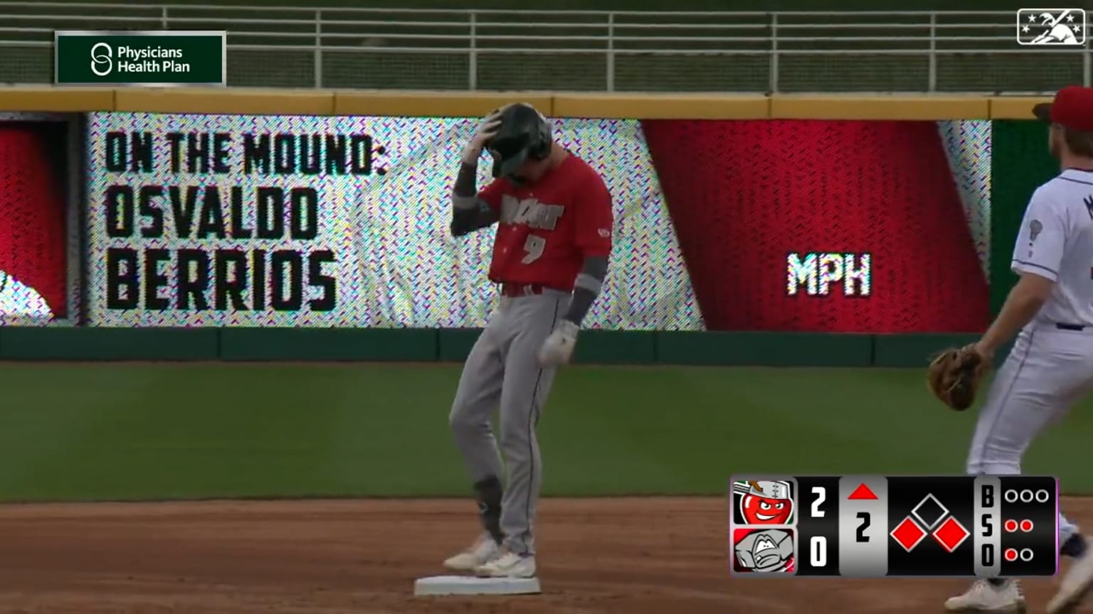 Fort Wayne's Hassell III doubles in a run | 04/24/2022 | San Diego Padres