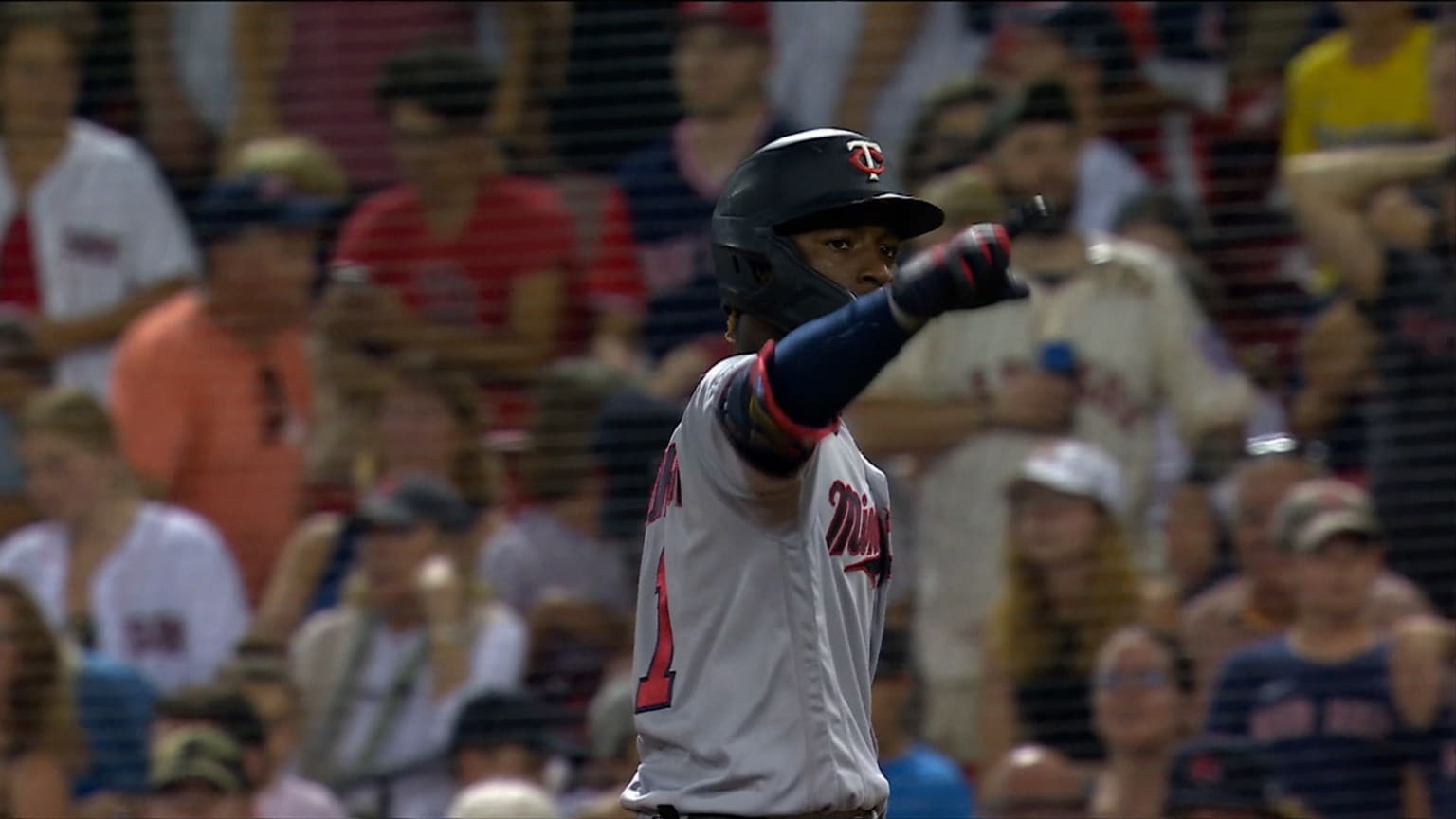 Nick Gordon launches a two-run single to center field | 08/24/2021 ...