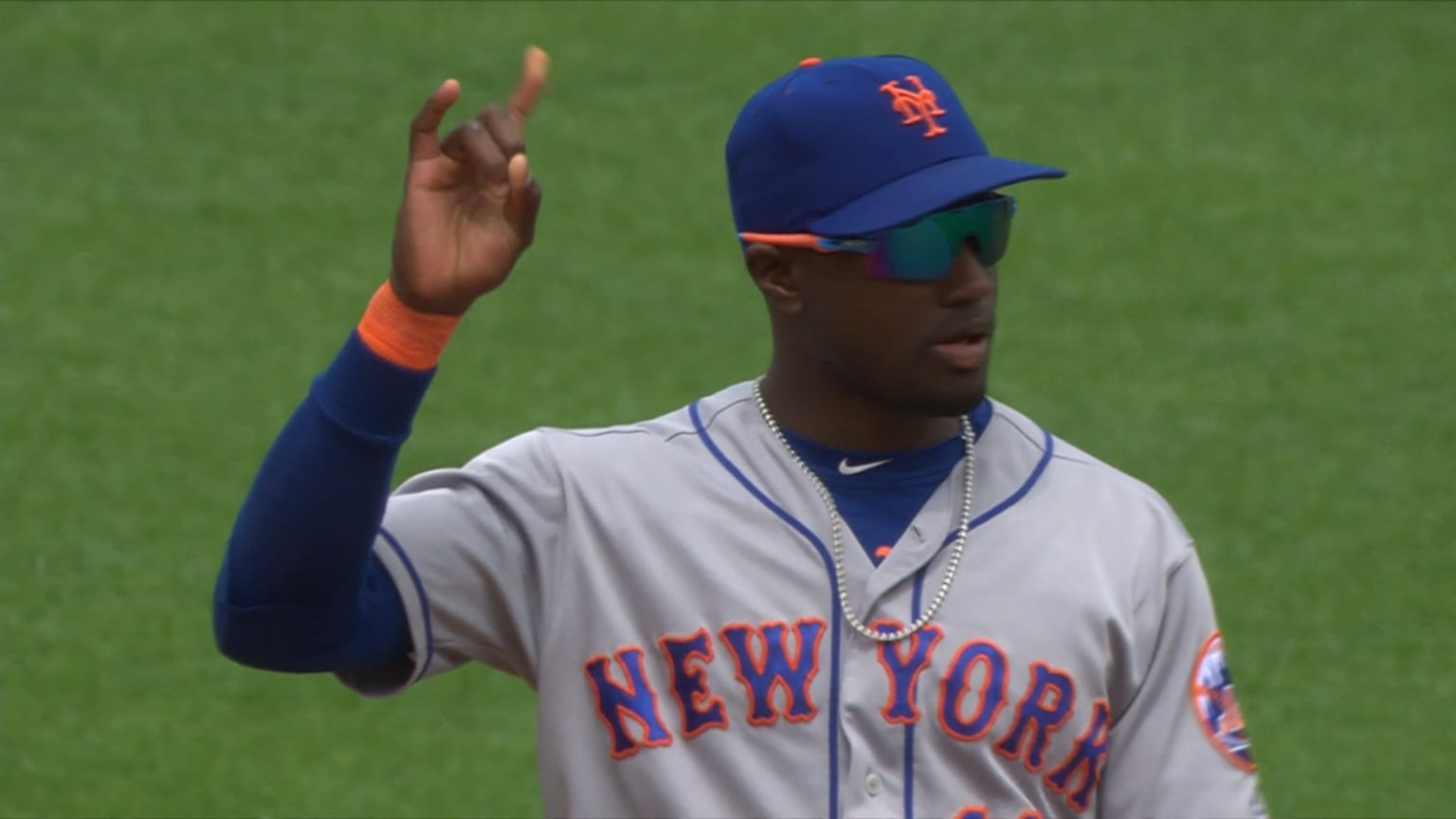 NYM@SF: Hechavarria makes a smooth sliding play | 07/21/2019 | New York ...